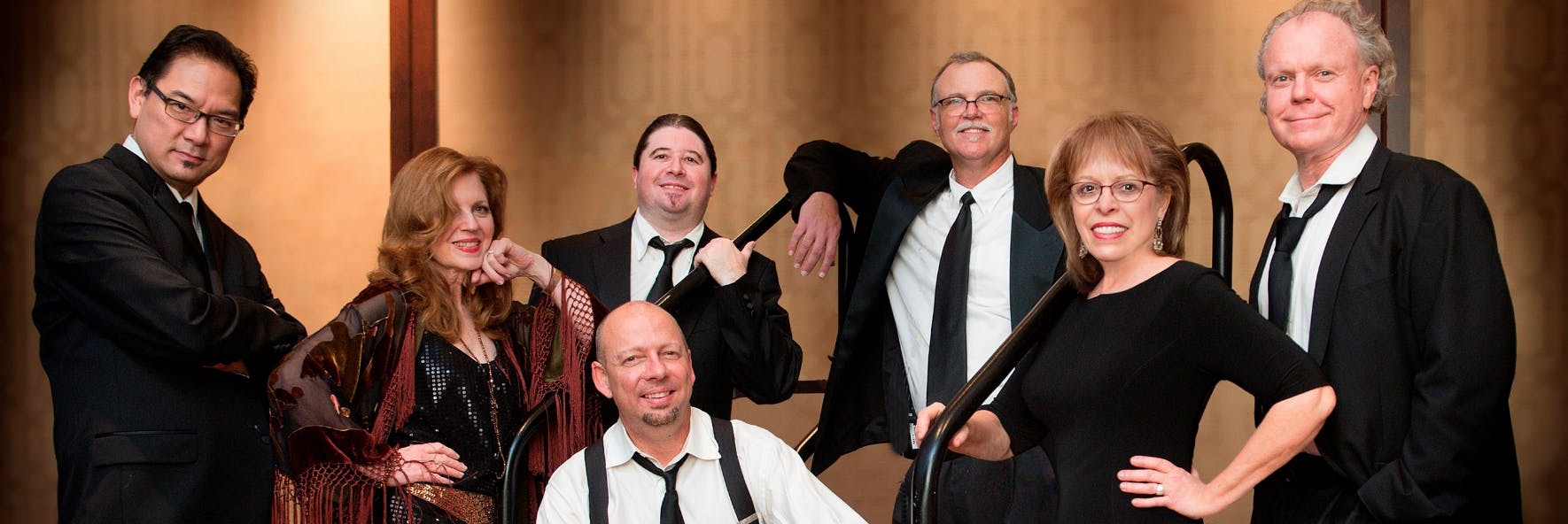 Center Stage Band | Dallas Entertainment | PartySlate