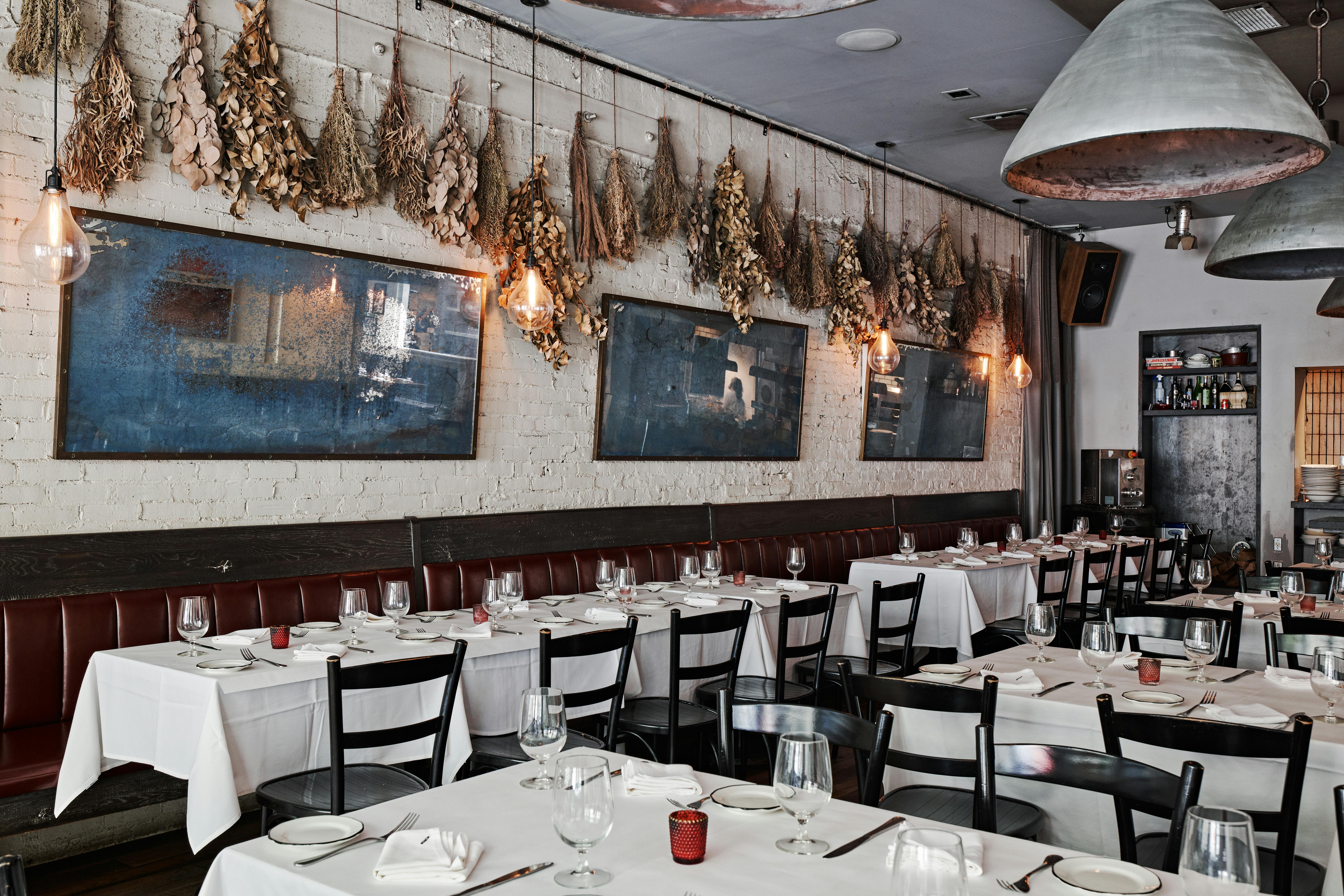 No.246 | Decatur Venue | PartySlate