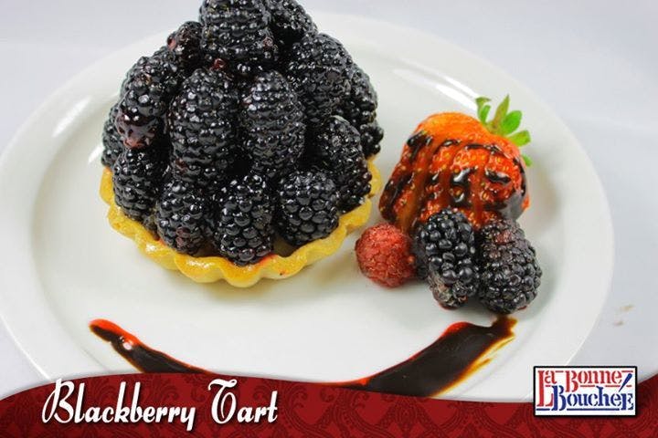 La Bonne Bouche | Creve Coeur Bakery & Desserts | PartySlate