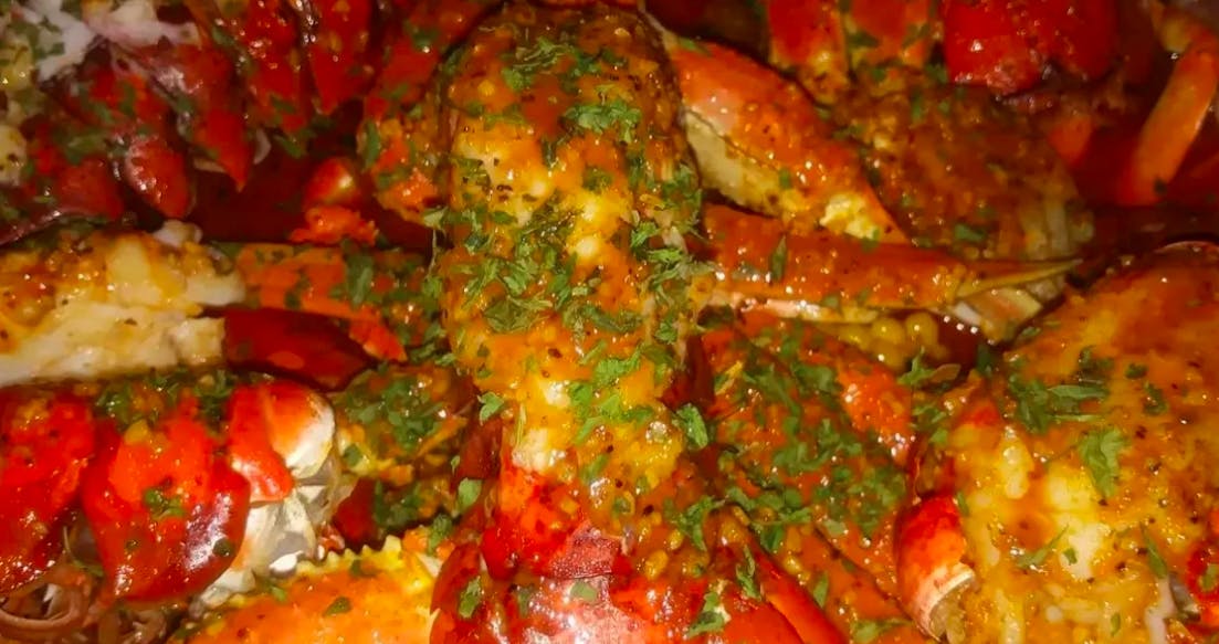 Ms Crab Boil Lady | Los Angeles Caterer | PartySlate