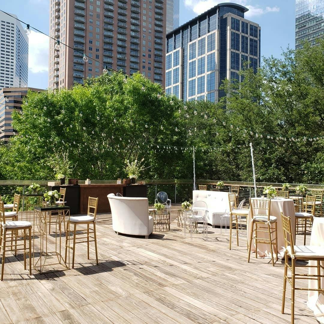 Bergner & Johnson Design | Houston Design & Floral | PartySlate