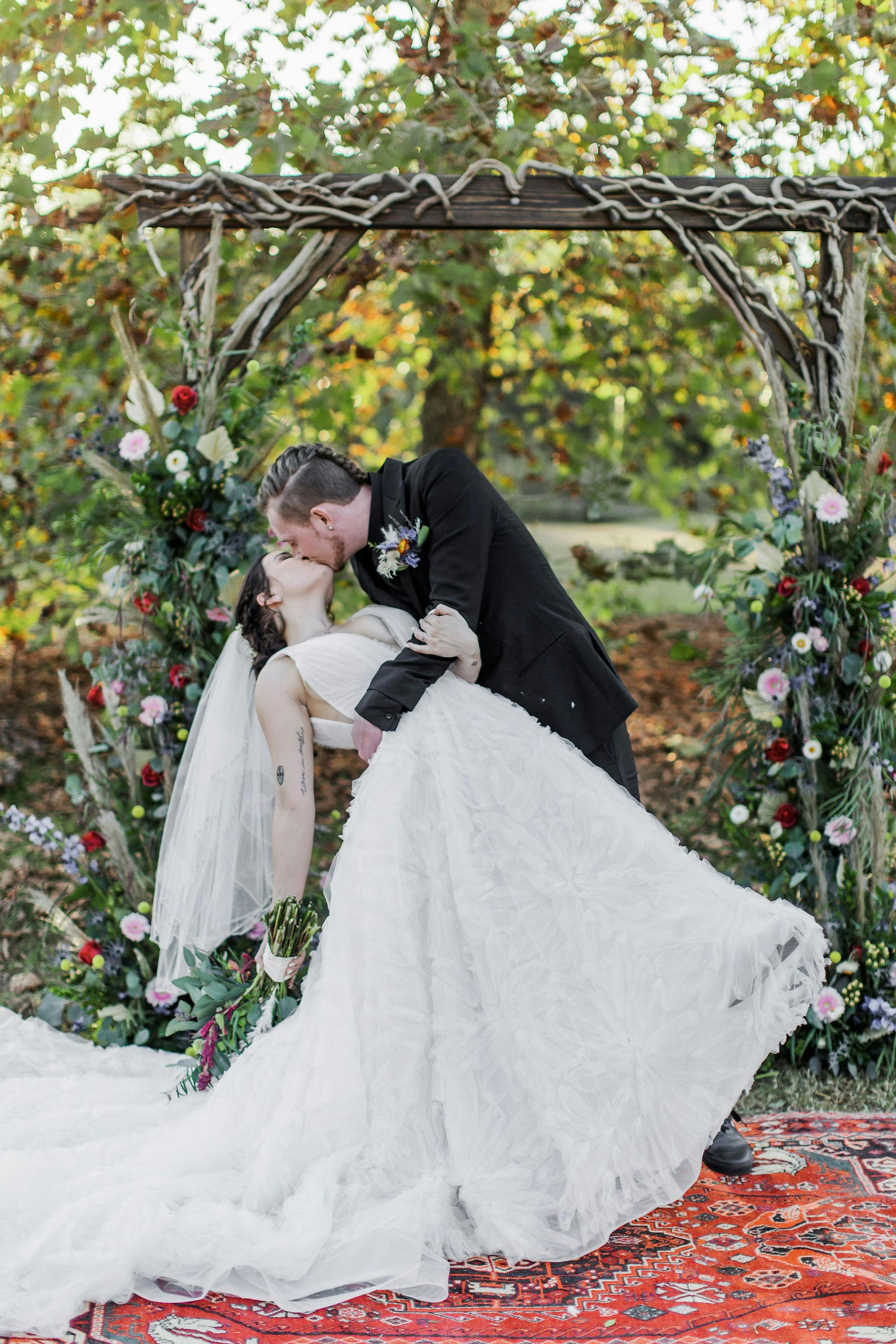 Carlson and Co. | Springfield Design & Floral | PartySlate