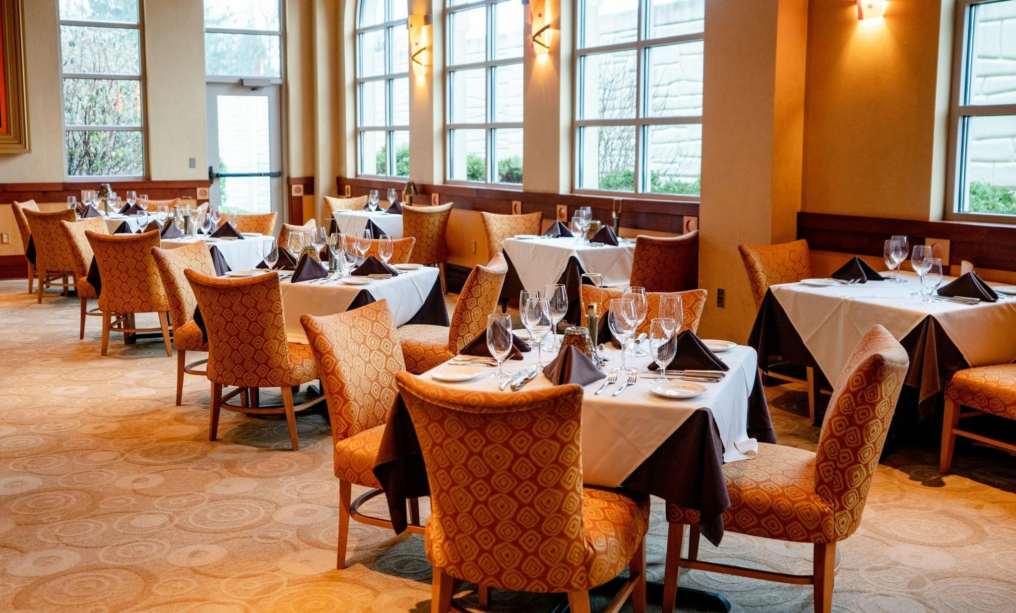 Eddie Merlot's Prime Aged Beef & Seafood | Burr Ridge Venue | PartySlate