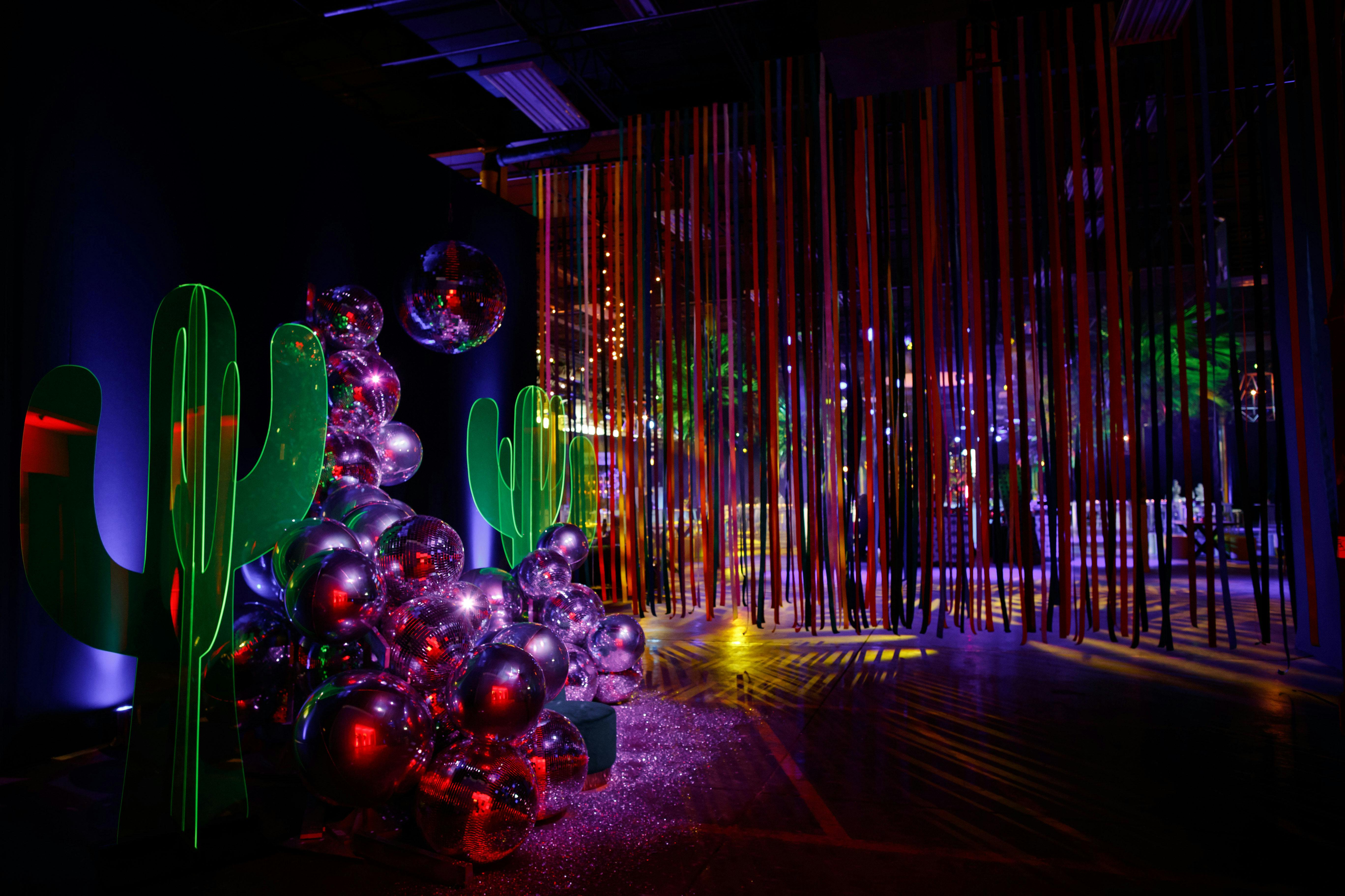 Revel Decor | Chicago Design & Floral | 1169 photos | PartySlate