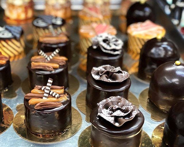 Dortoni Bakery and Pastry Shoppe | New York Bakery & Desserts | PartySlate