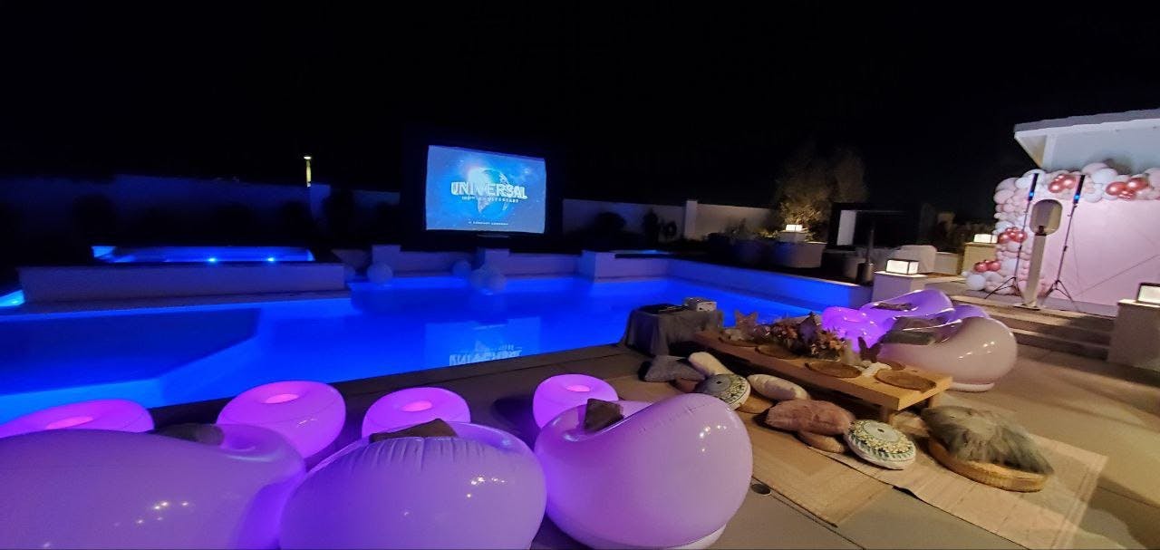 Lumen Maxima | Los Angeles Entertainment | PartySlate