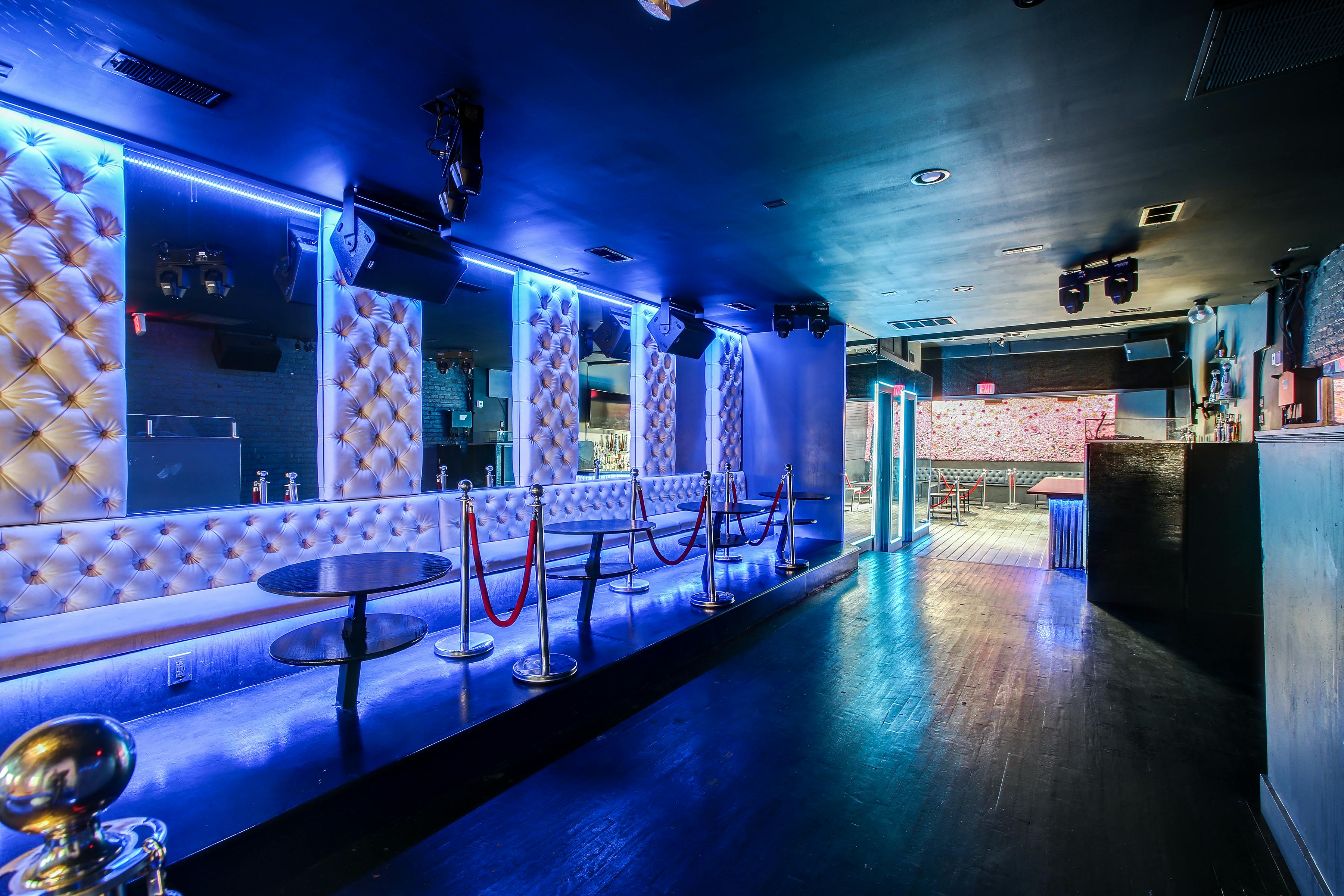 Mirror Lounge | Washington Venue | PartySlate