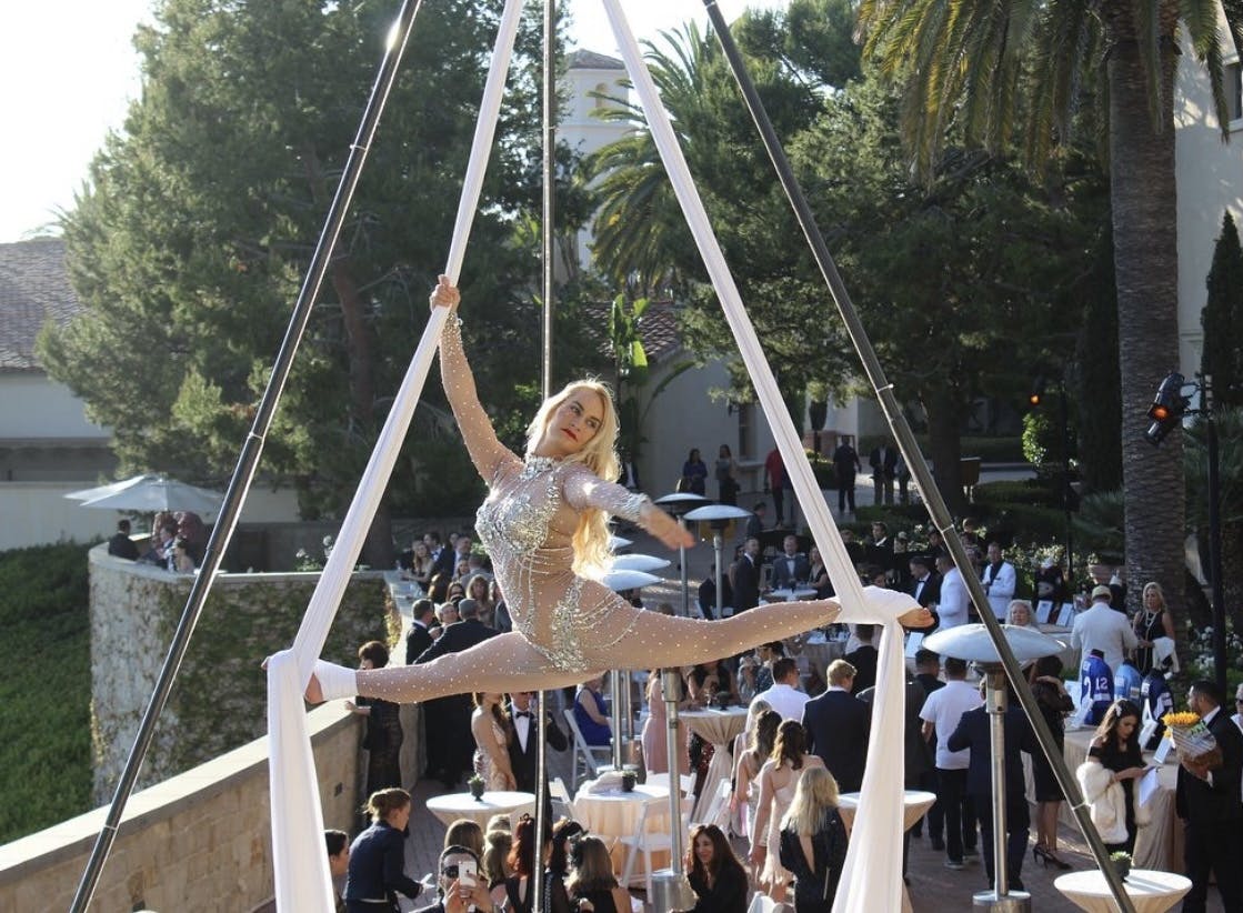 Cirque Mirage, LLC ENtertainment | Los Angeles Entertainment | PartySlate