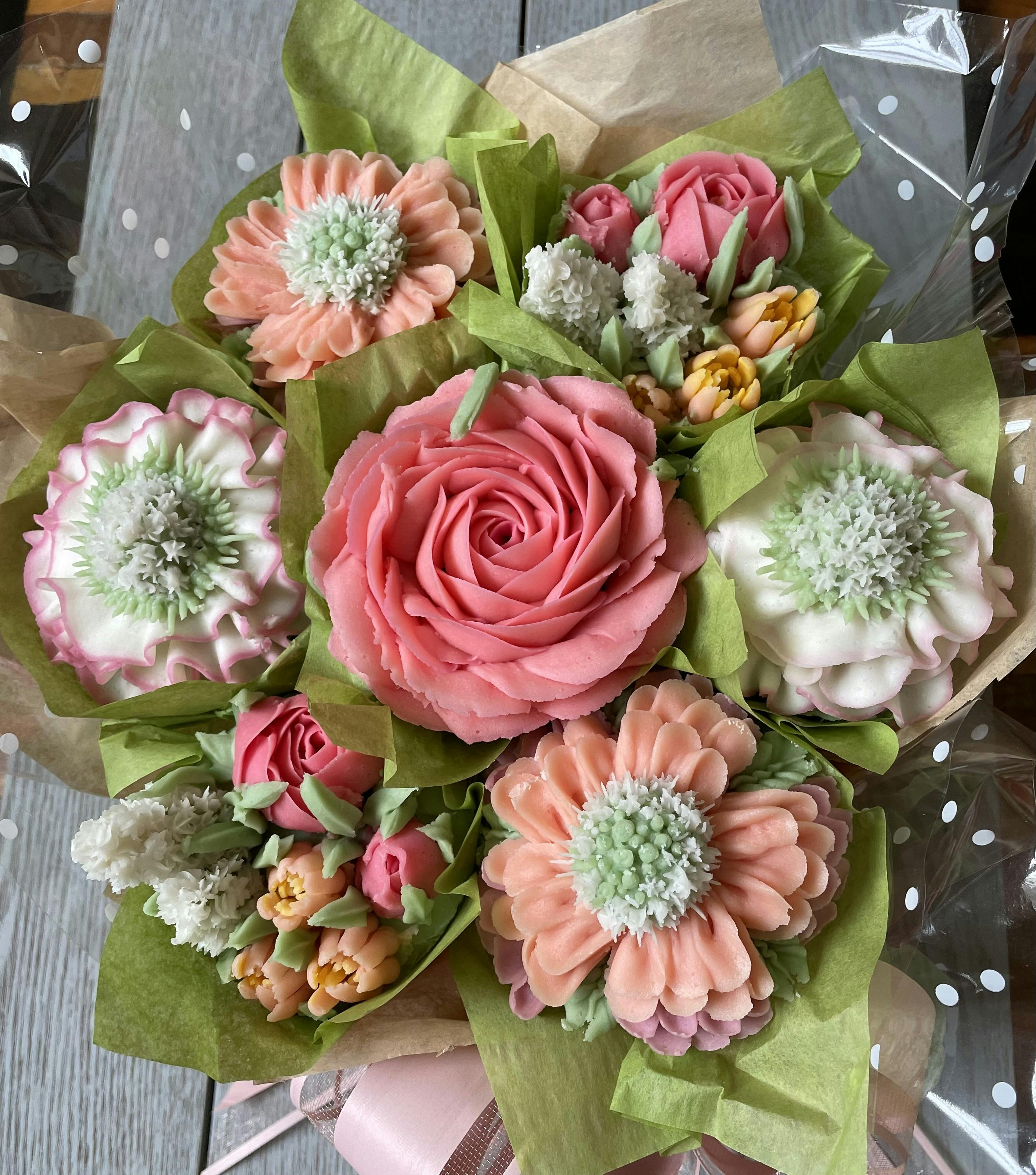 Bloom Cupcakes | Charlotte Bakery & Desserts | PartySlate