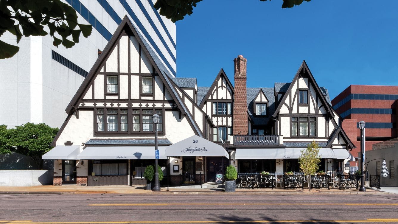 Seven Gables Inn | St. Louis Venue | PartySlate