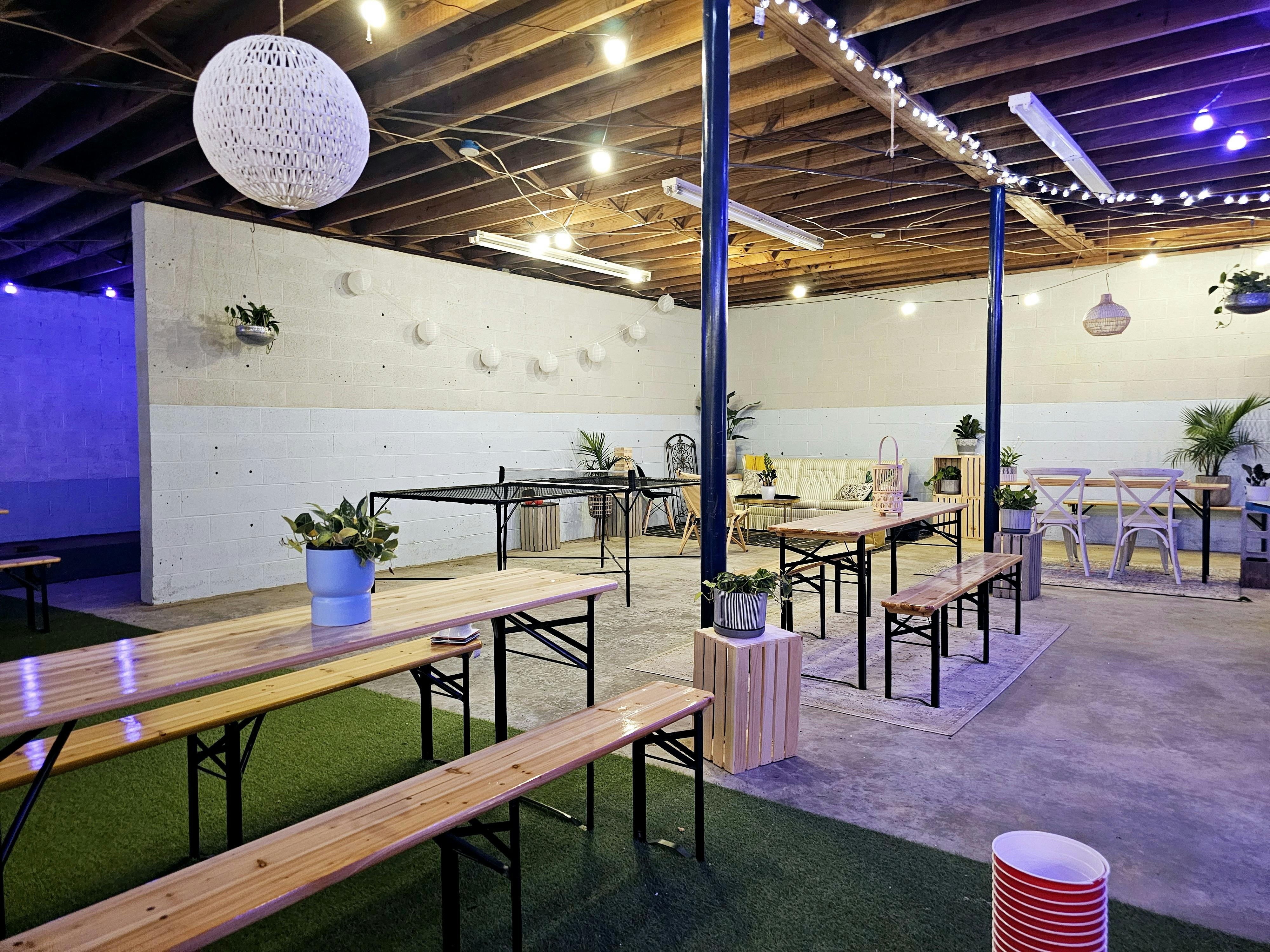 Porch Social House | Jonesville Venue | PartySlate