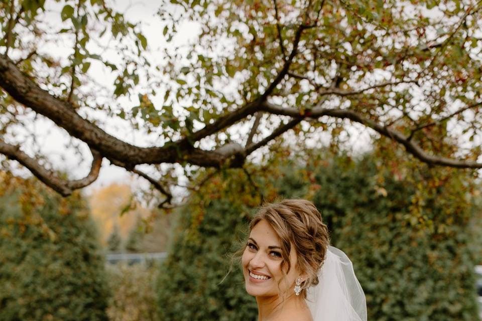 Lisa Kurtz Makeup and Hair Artistry | Maple Grove Hair, Makeup ...