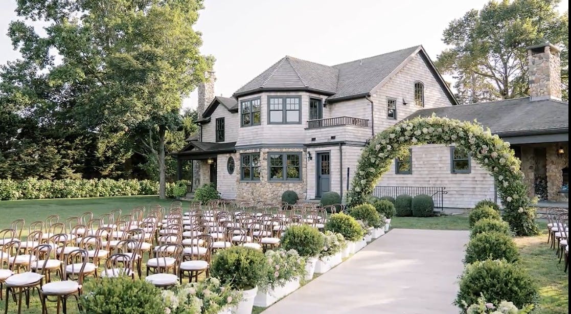 Breeze Hill Farm | Peconic Venue | PartySlate