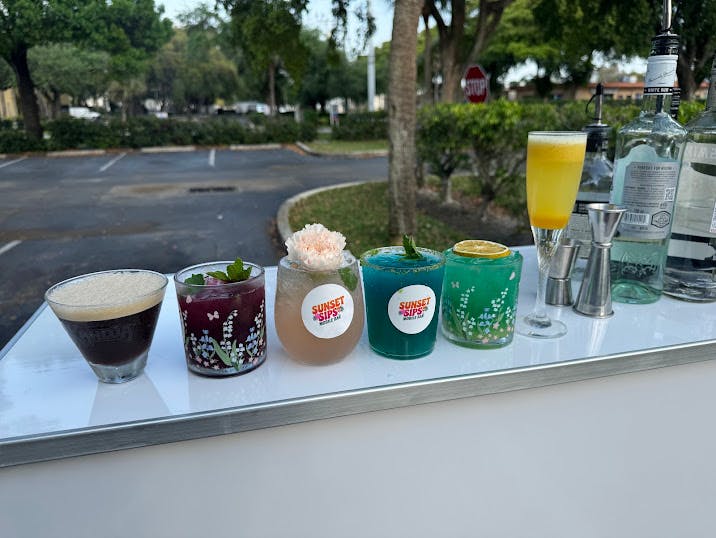 Sunset Sips Mobile Bar | Deerfield Beach Caterer | PartySlate