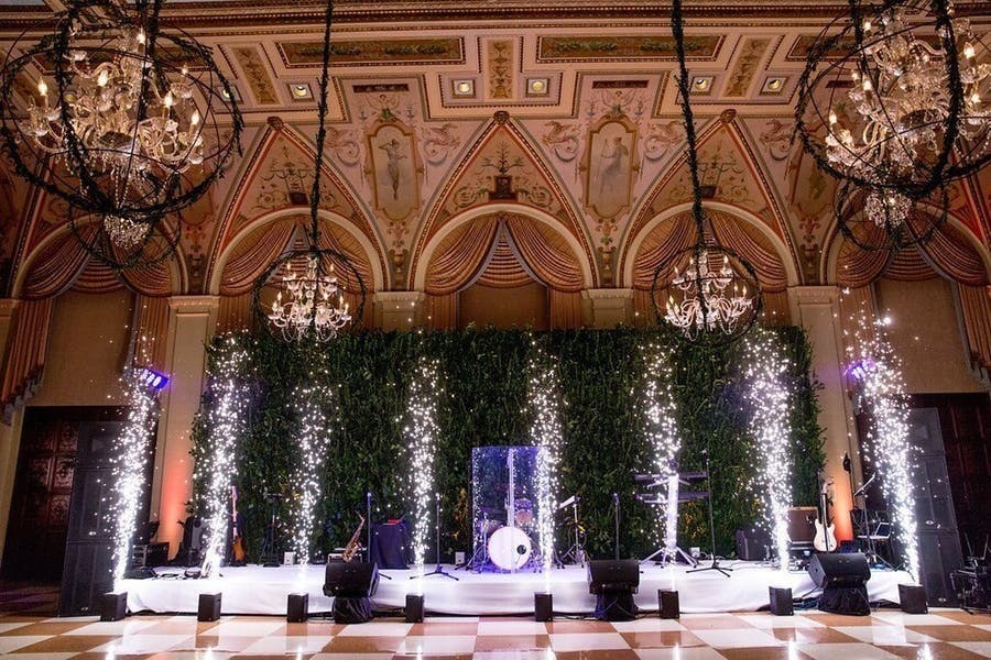 Capture POD Photo Booths | Miami Entertainment | PartySlate