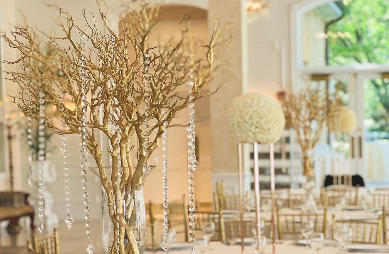 Centerpieces by Renata | Chicago Rentals | PartySlate