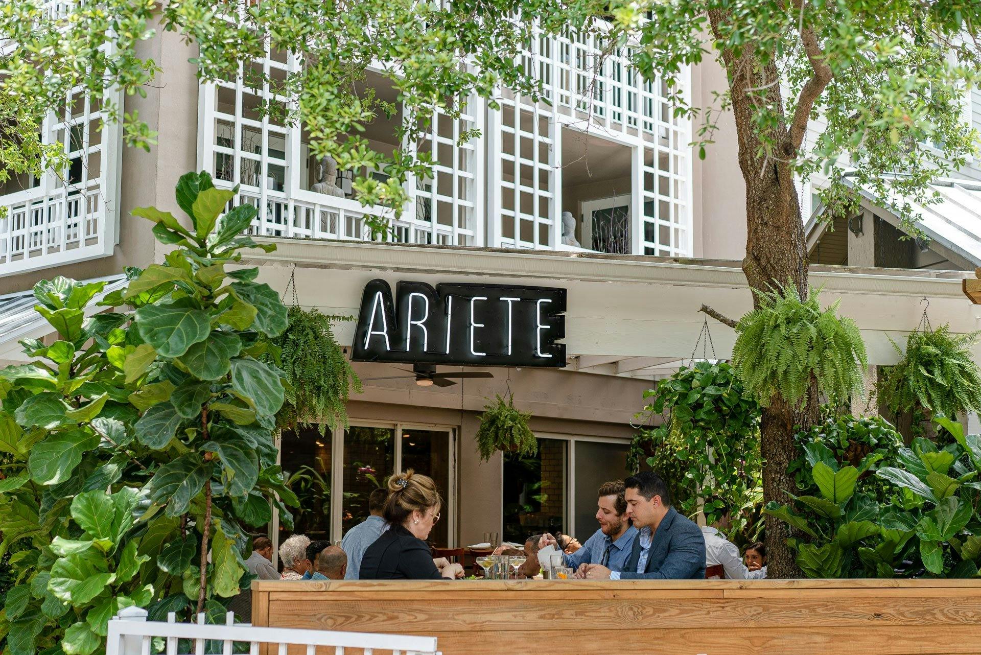 Ariete | Miami Venue | All Photo Albums | PartySlate