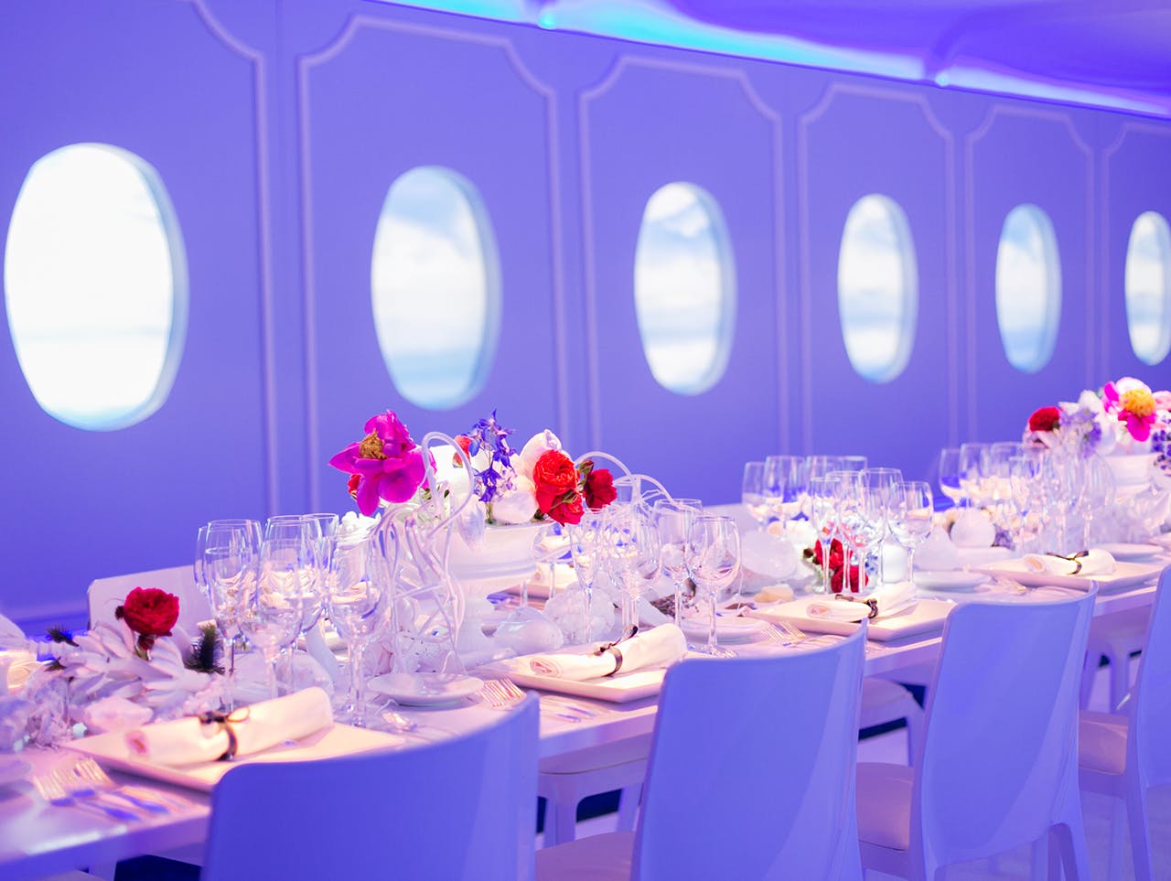 Corporate Event Centerpieces & Tablescapes Ideas | PartySlate