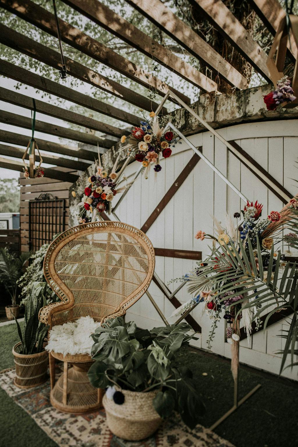 Corporate Event Decor & Floral Ideas | PartySlate