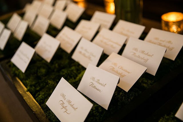 Wedding Place Card Ideas | PartySlate