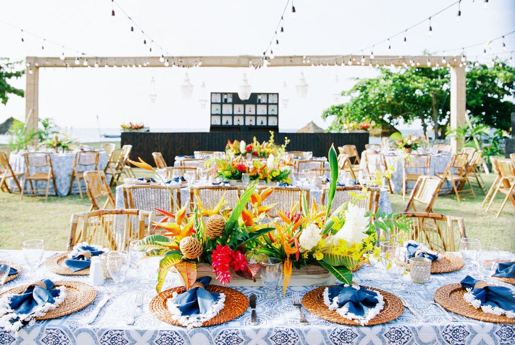 Corporate Event Centerpieces & Tablescapes Ideas | PartySlate