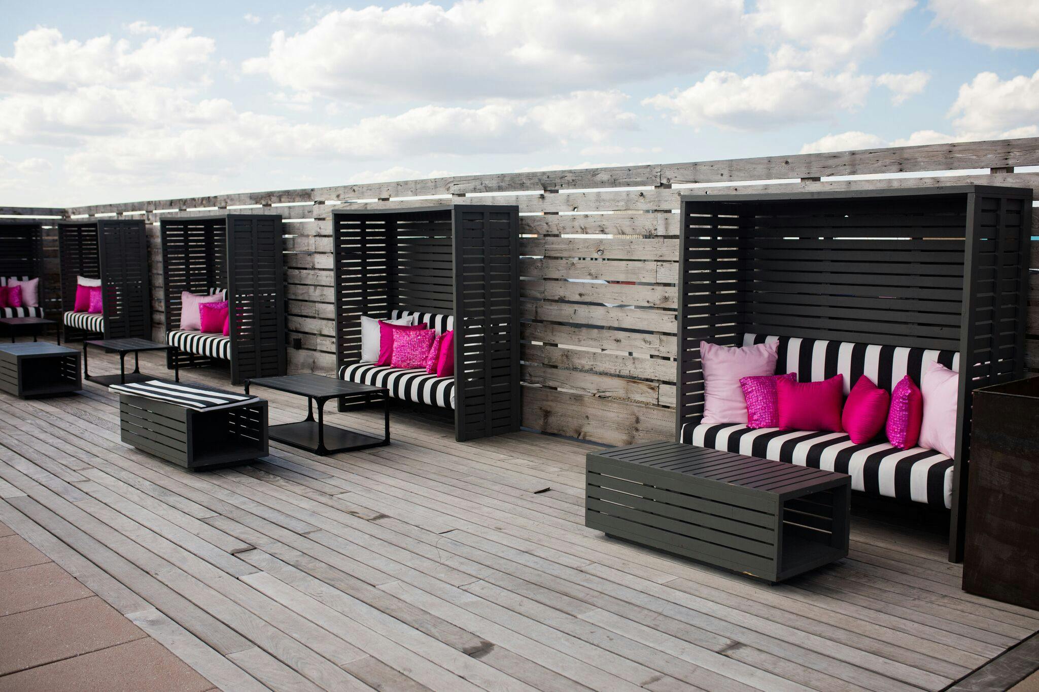 photo-60b14b9e-8416-40a9-a7b4-64446a0e1788.jpg?ixlib=rails-2.1.4&w=1200 ...