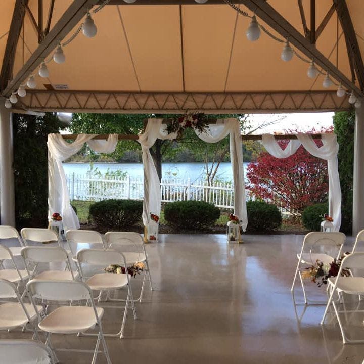 Lakeside Reflections | Jeffersonville Venue | All Photo Albums | PartySlate