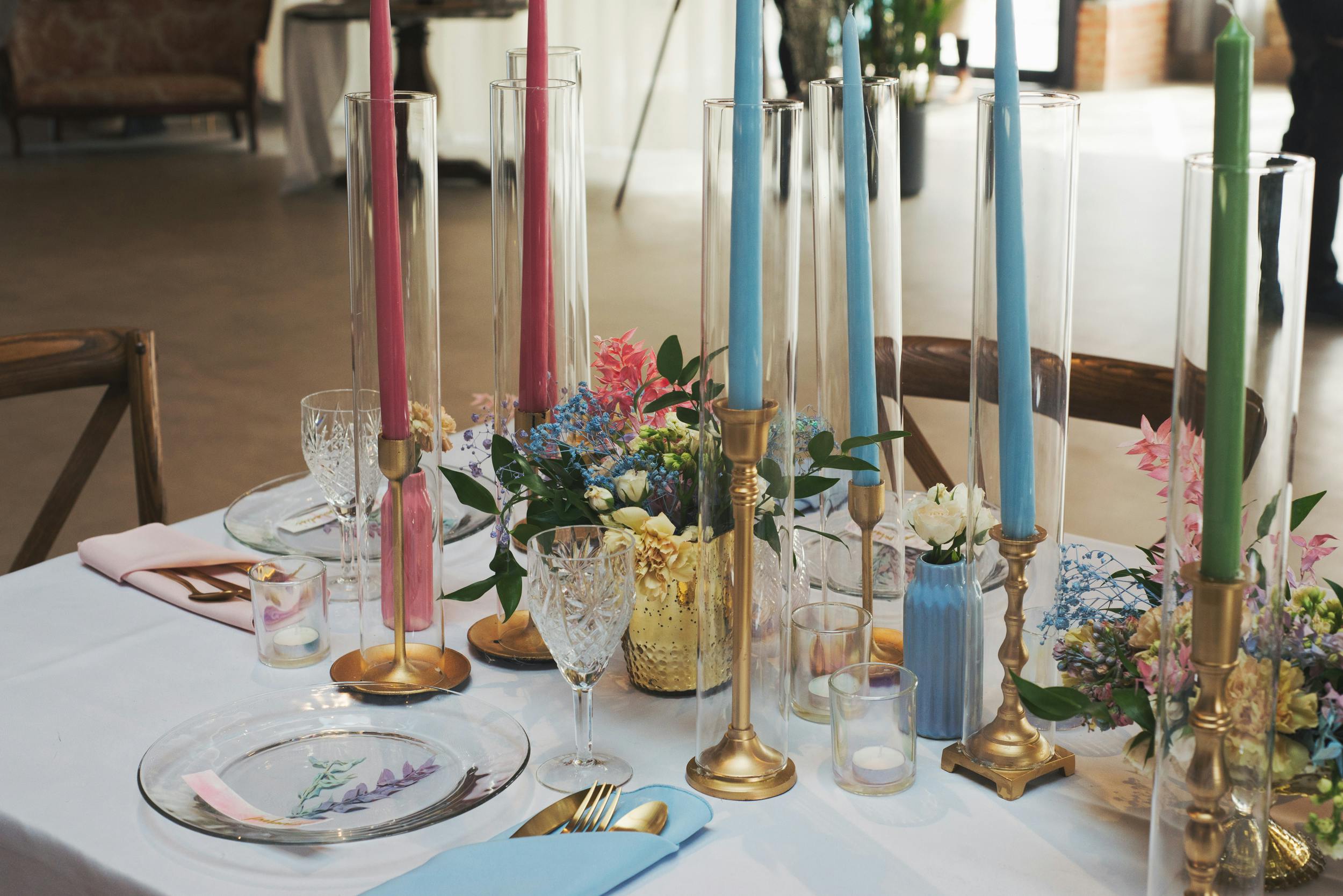 Corporate Event Centerpieces & Tablescapes Ideas | PartySlate