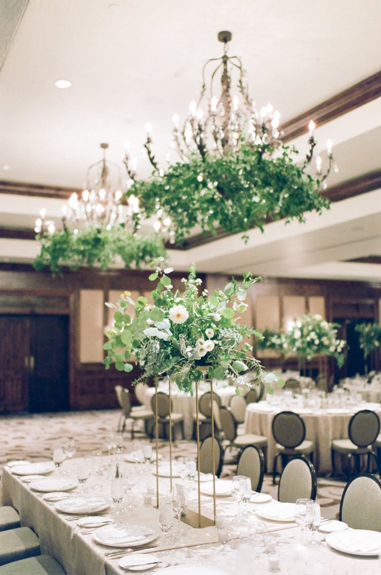 Fundraiser Centerpieces & Tablescapes Ideas | PartySlate