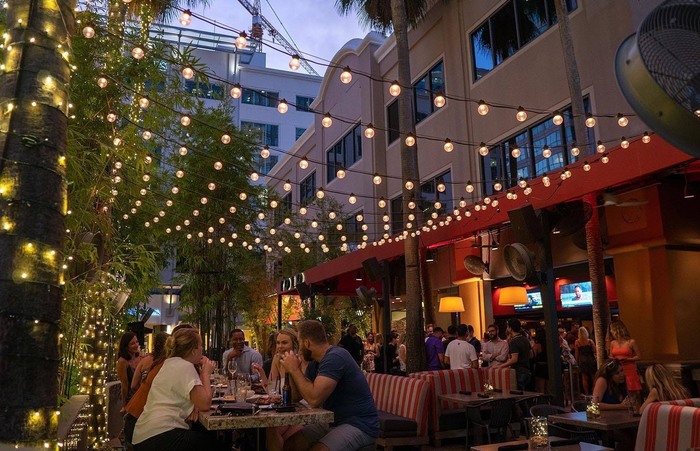 YOLO Restaurant | Fort Lauderdale Venue | All Photo Albums | PartySlate