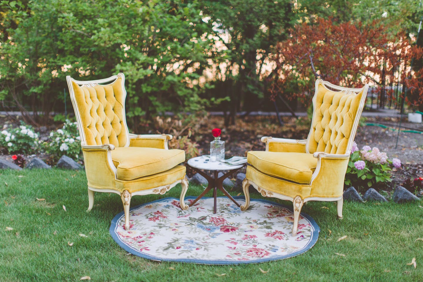 Corporate Event Lounge & Seating Area Ideas | PartySlate