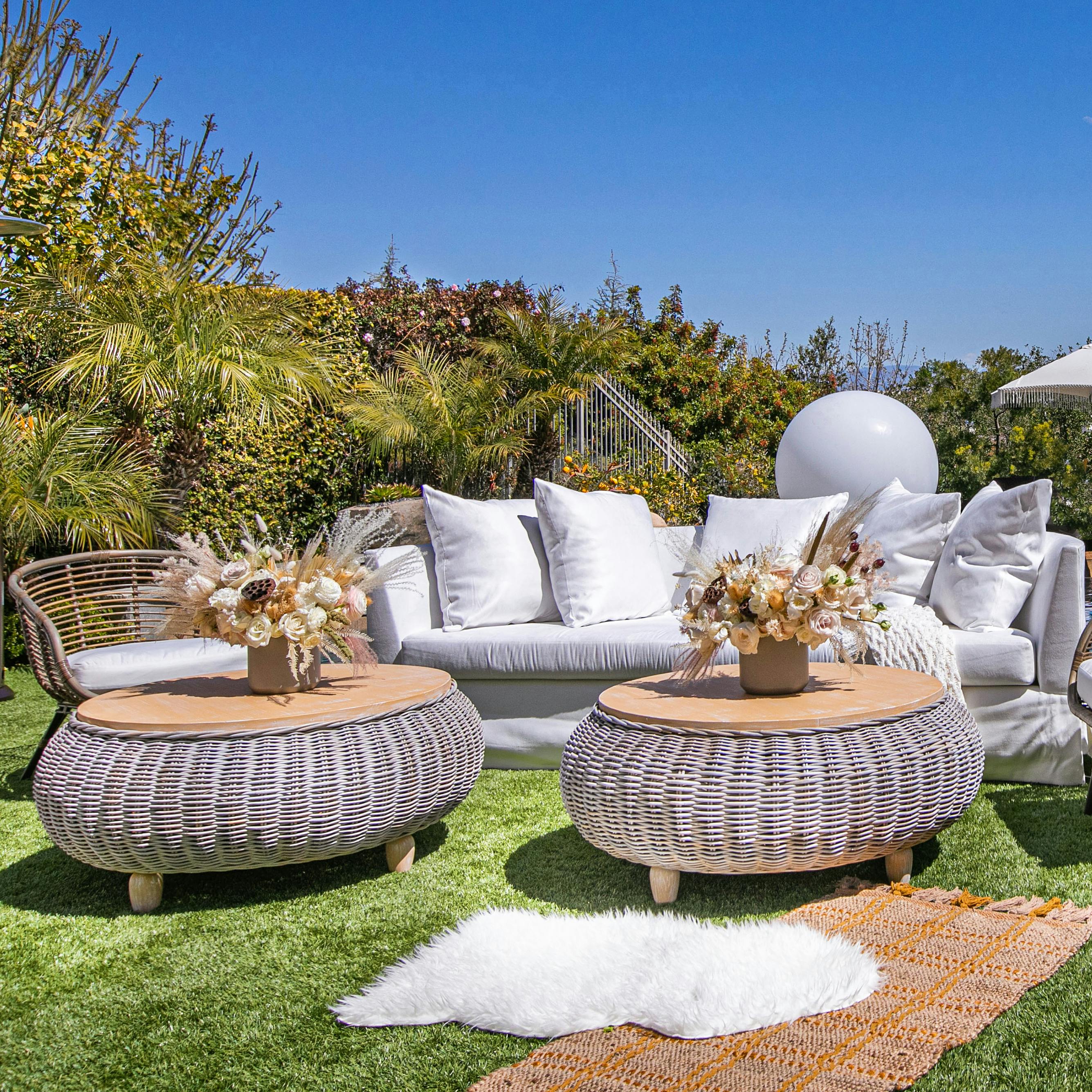 Birthday Lounge & Seating Area Ideas | PartySlate