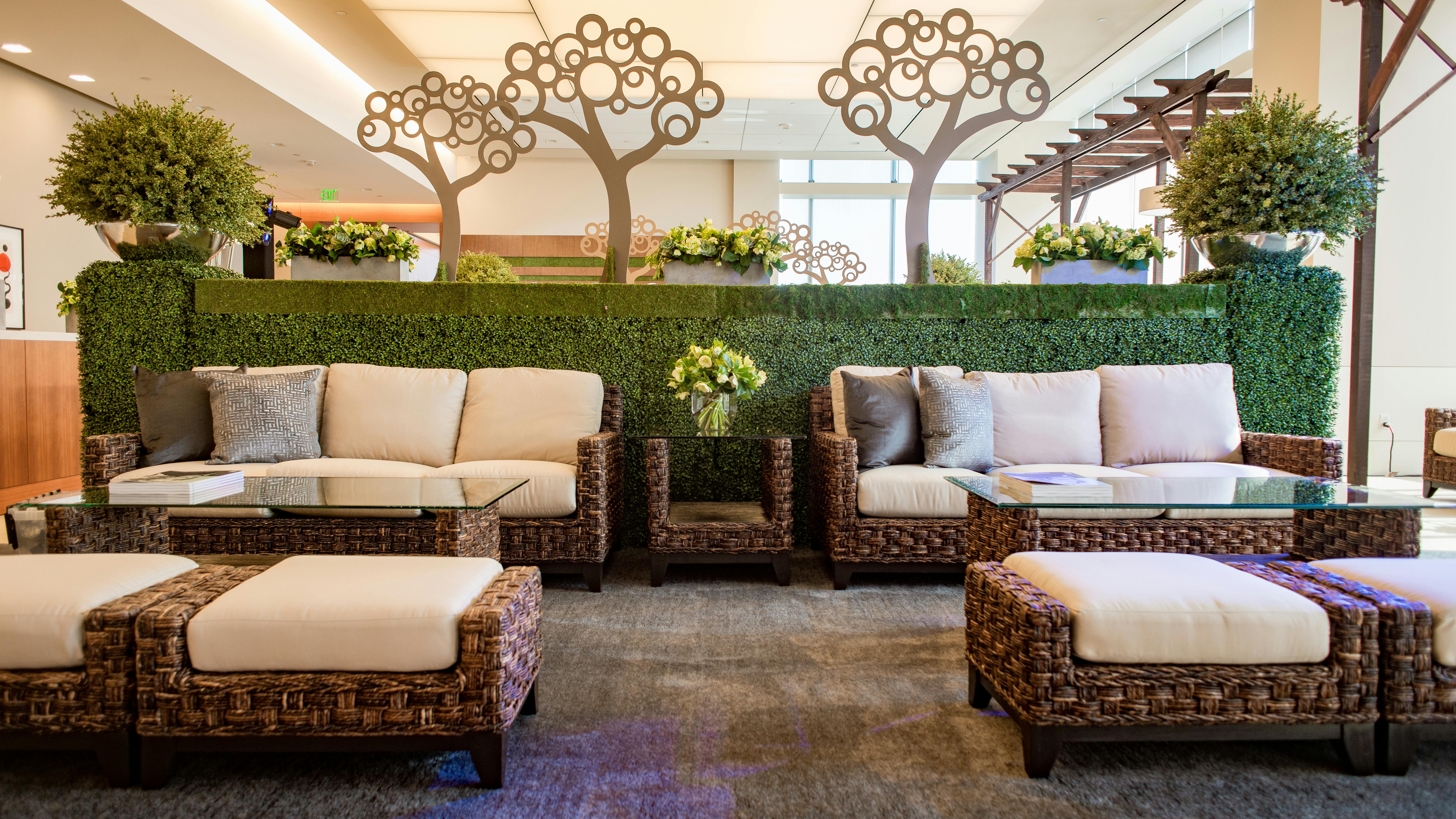 Corporate Event Lounge & Seating Area Ideas | PartySlate