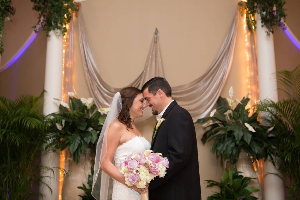 photo-6f4553b8-a3ed-4171-a097-6475b1db5360.jpeg?ixlib=rails-2.1.4&w ...