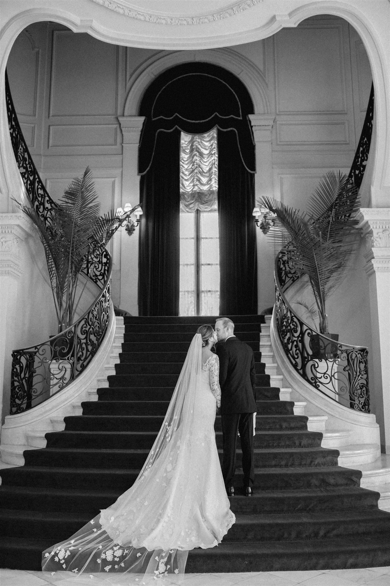 photo-ef58aacf-82ac-4210-8086-42281c8b643c.jpg?ixlib=rails-2.1.4&w=1200 ...