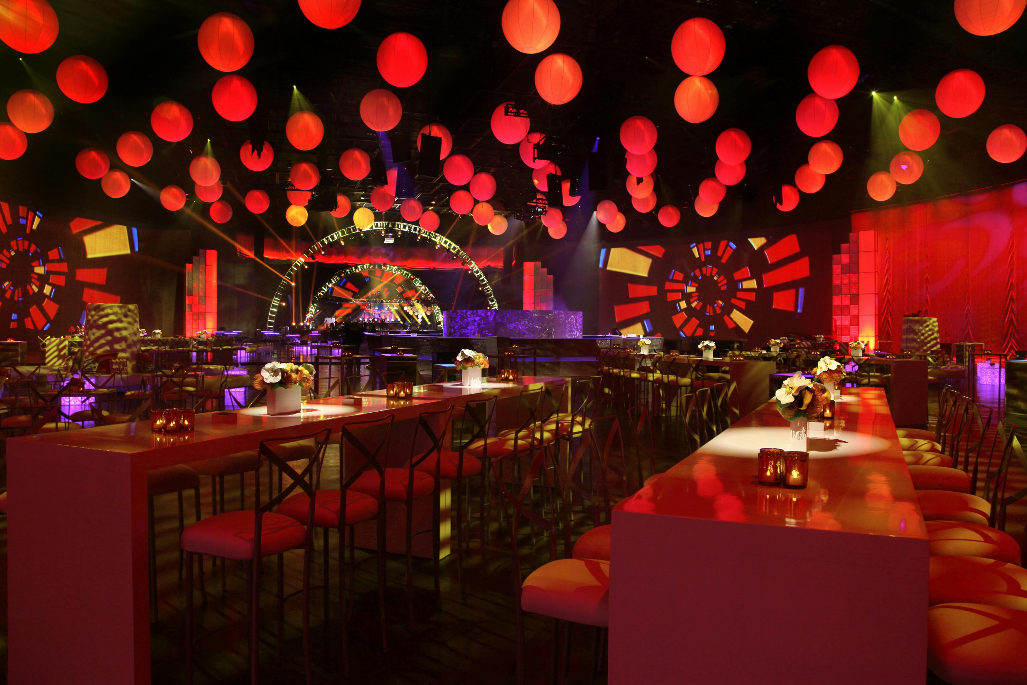 Corporate Event Decor & Floral Ideas | PartySlate