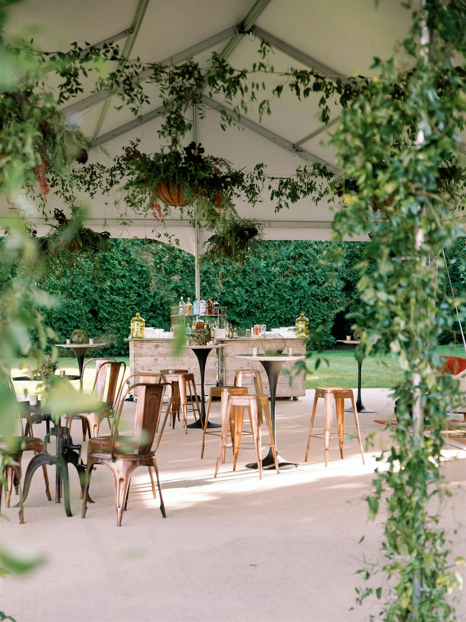 Summer Dinner Party Ideas for a Backyard Celebration