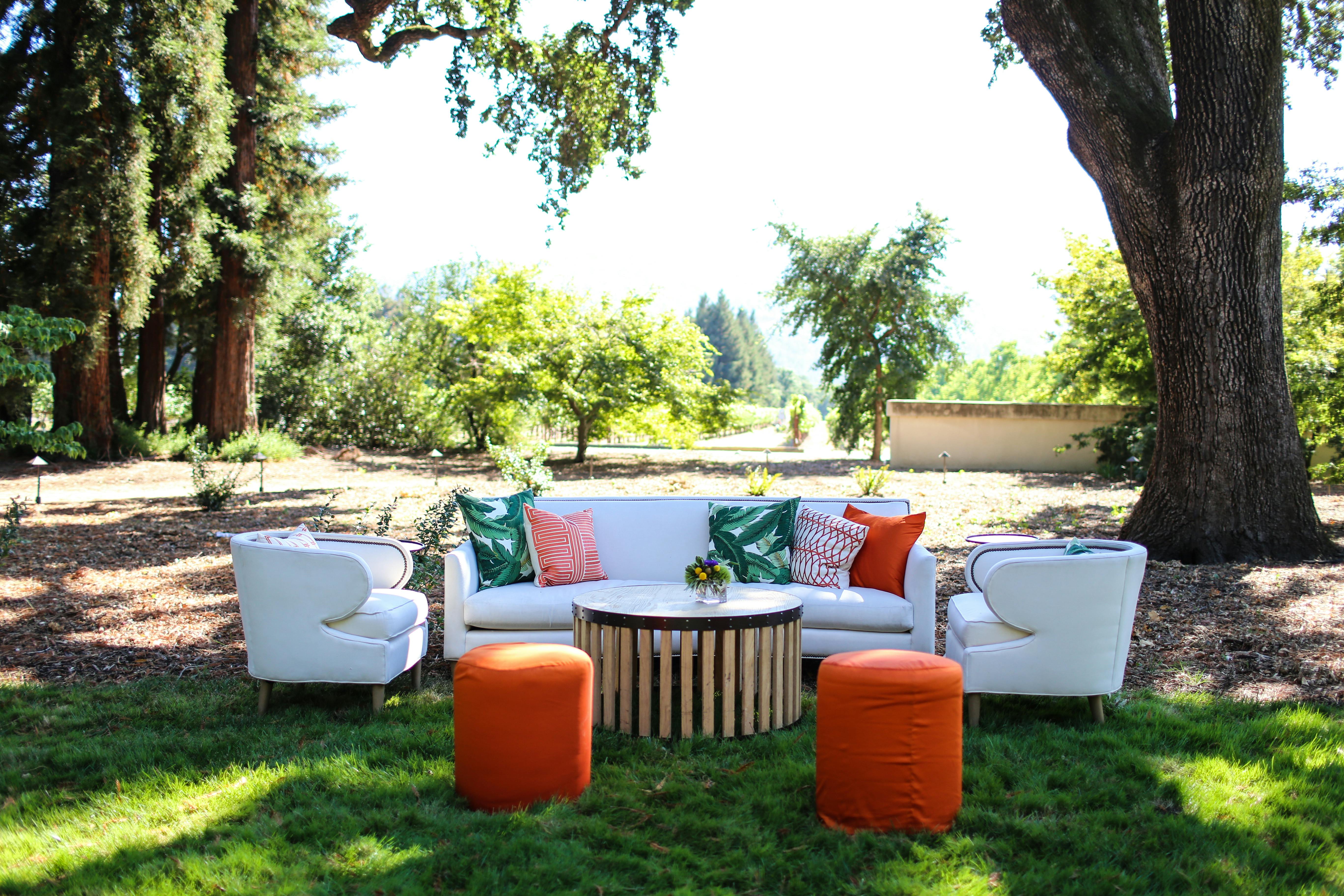 Corporate Event Lounge & Seating Area Ideas | PartySlate