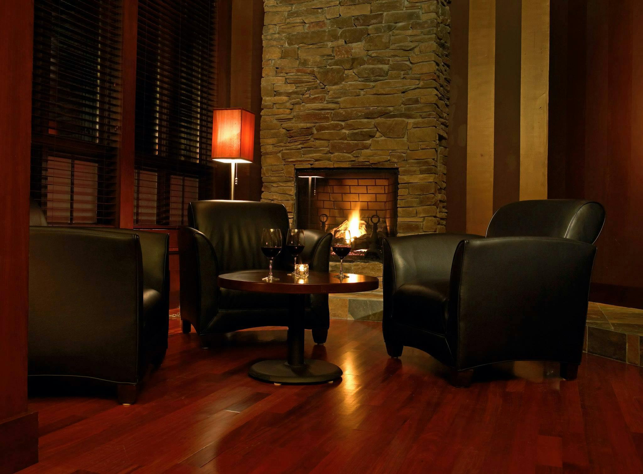 photo-61d0edc6-7072-4e93-a6cd-11e9813a2a25.jpeg?ixlib=rails-2.1.4&w ...