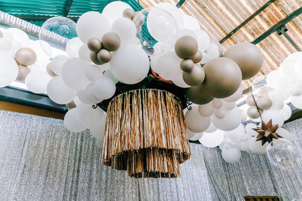 Birthday Decor & Floral Ideas | PartySlate