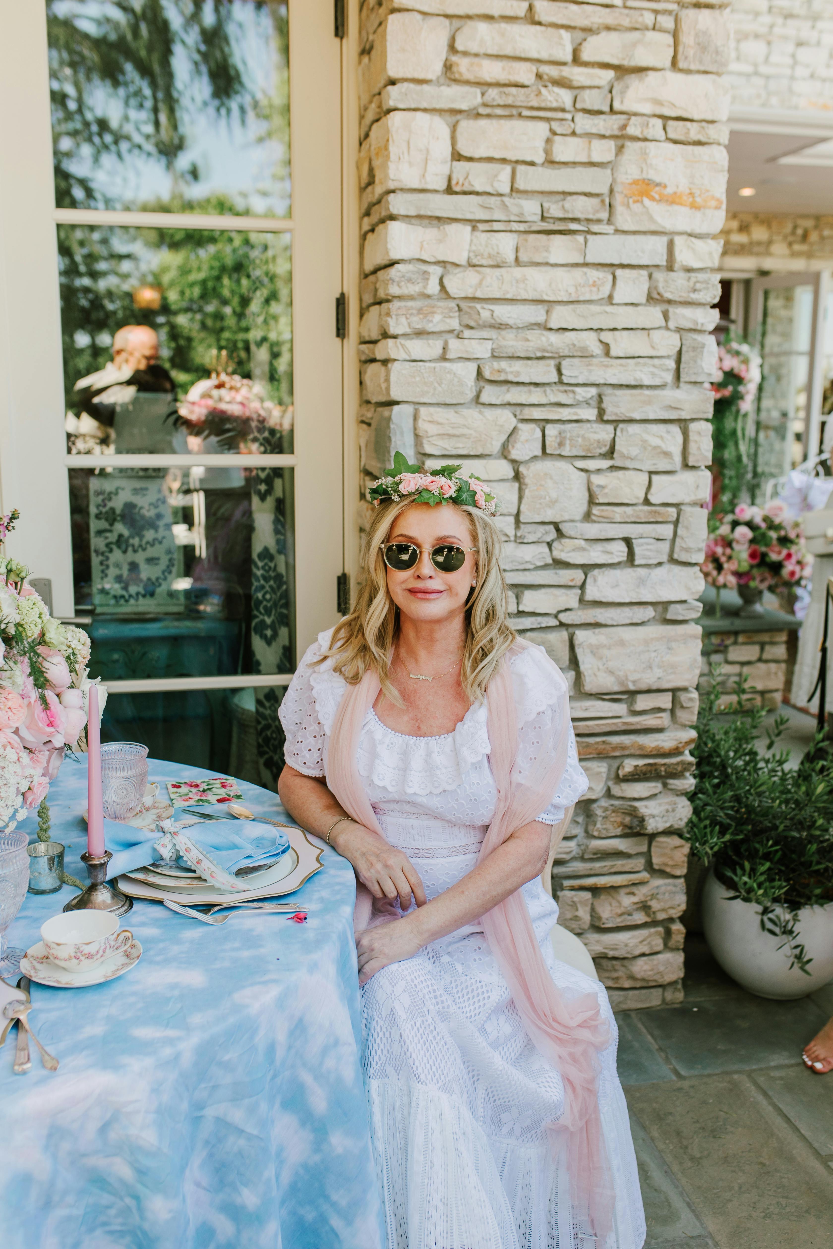 Colors White Pink Blue Red Green and Styles Romantic Vintage Spring at ...