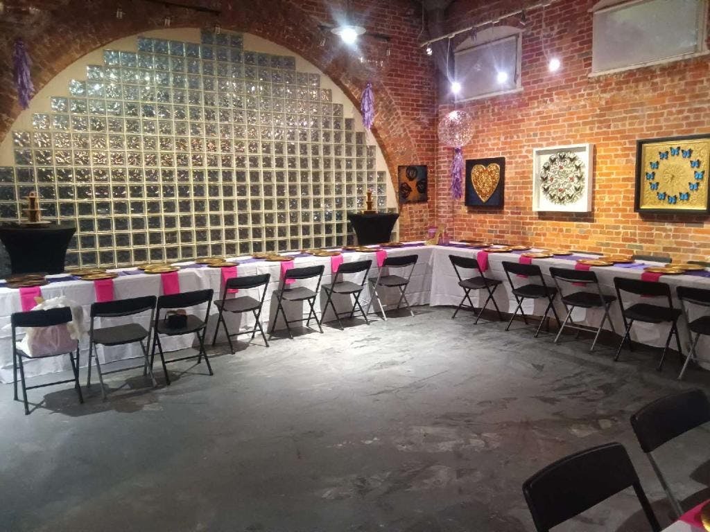 Bisong Art Gallery | Houston Venue | All Events | 111 photos on PartySlate