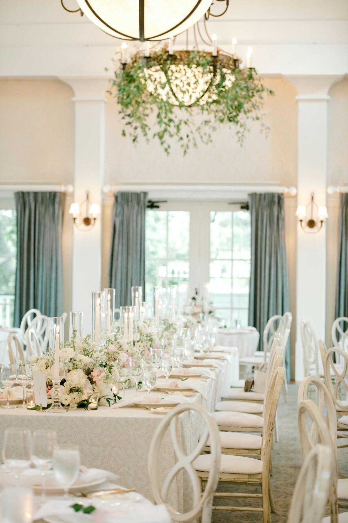 Wedding Centerpieces & Tablescapes Ideas | PartySlate