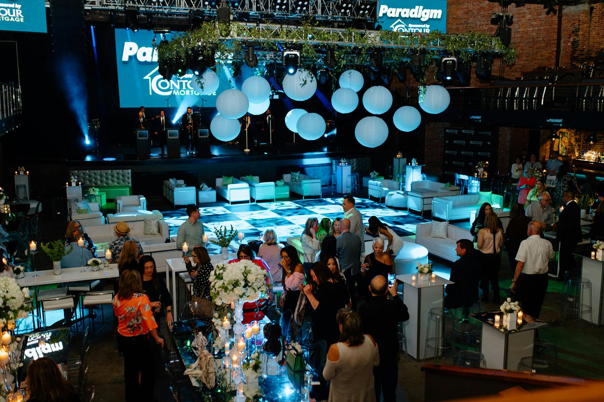 photo-2f728a68-259d-406a-8f92-15873224a984.jpeg?ixlib=rails-2.1.4&w ...