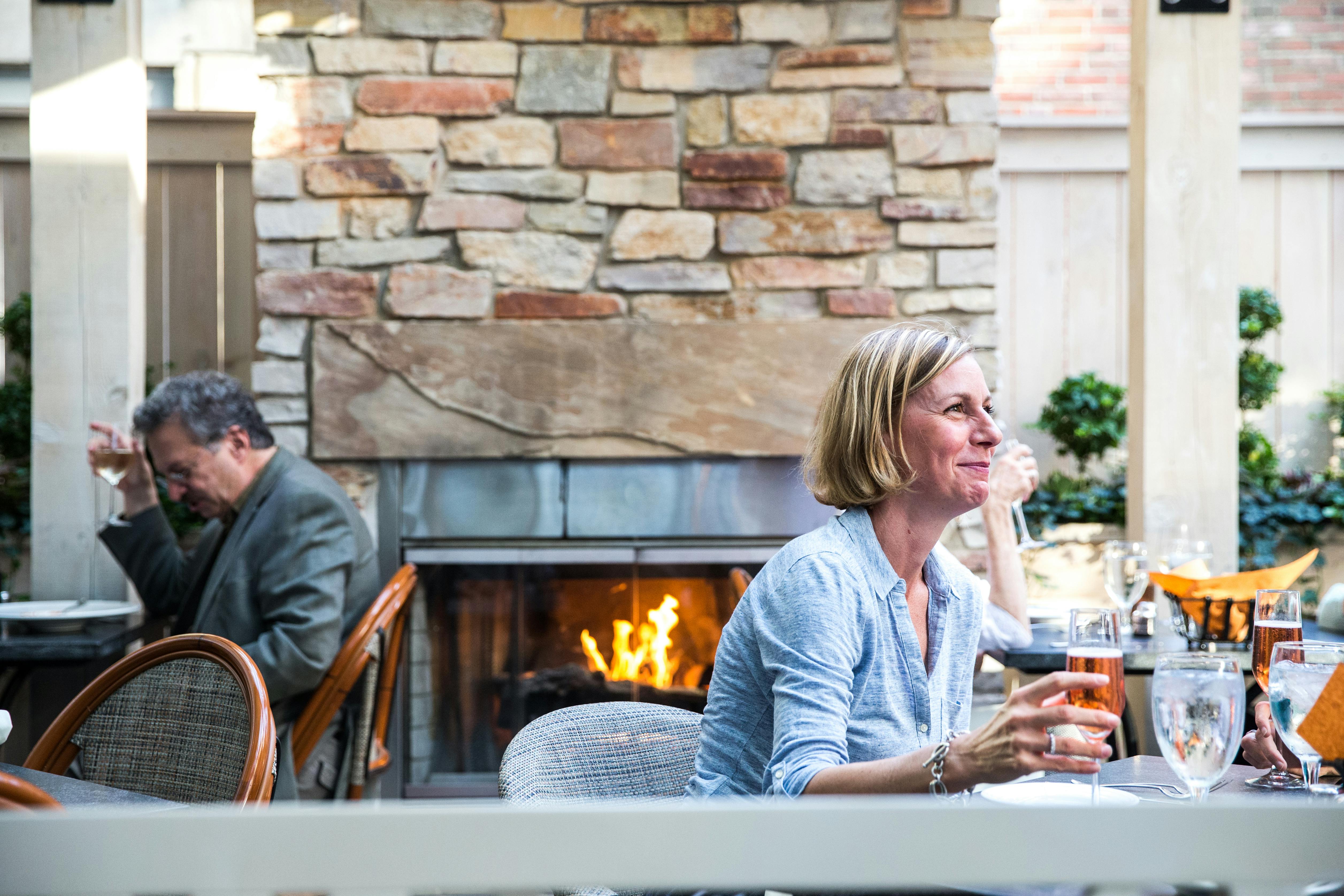 photo-d1fd656e-47af-496b-b152-d83543a73563.jpeg?ixlib=rails-2.1.4&w ...