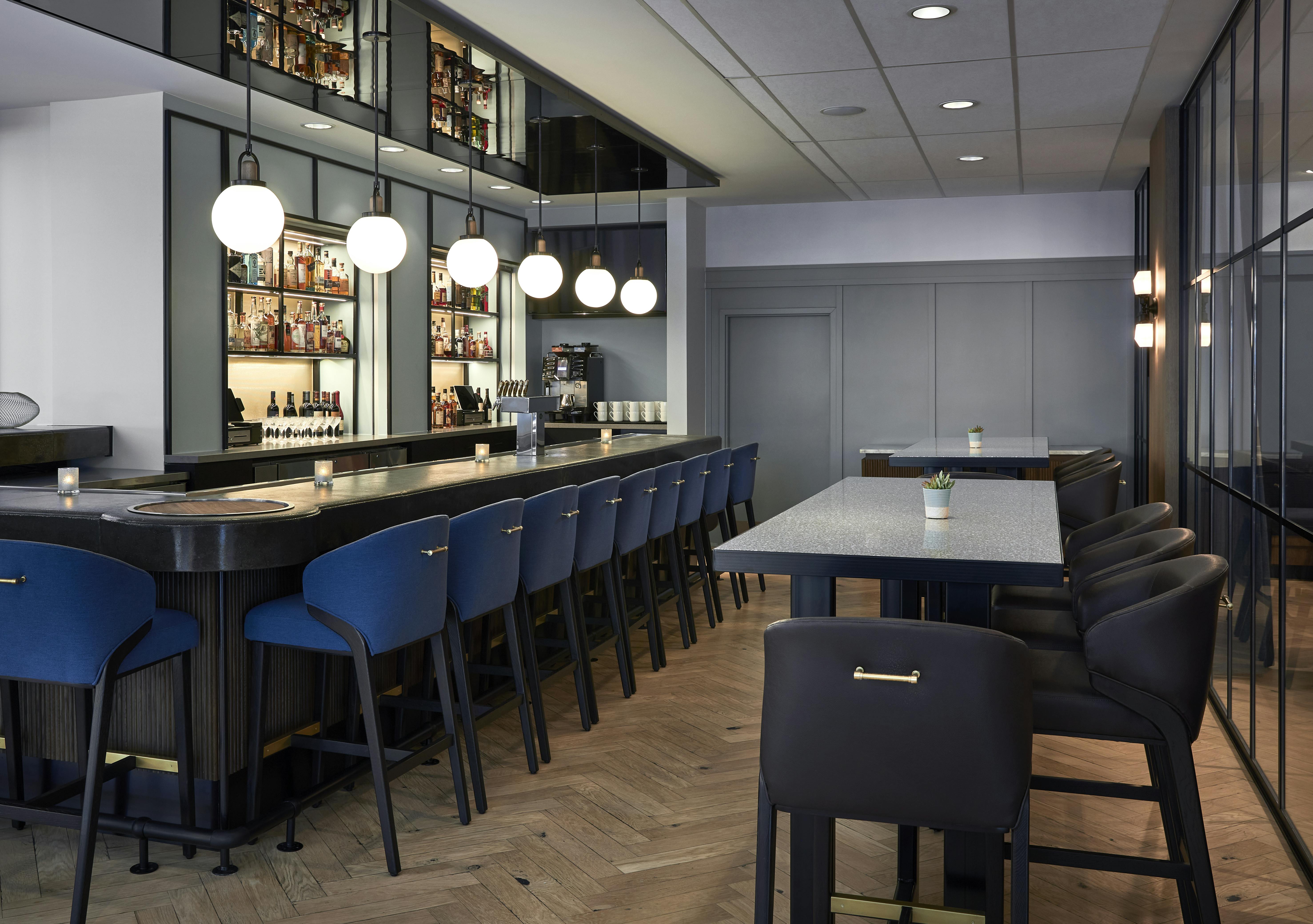 photo-763bcda9-5e60-4e1f-8cdc-712698bf6d92.jpeg?ixlib=rails-2.1.4&w ...