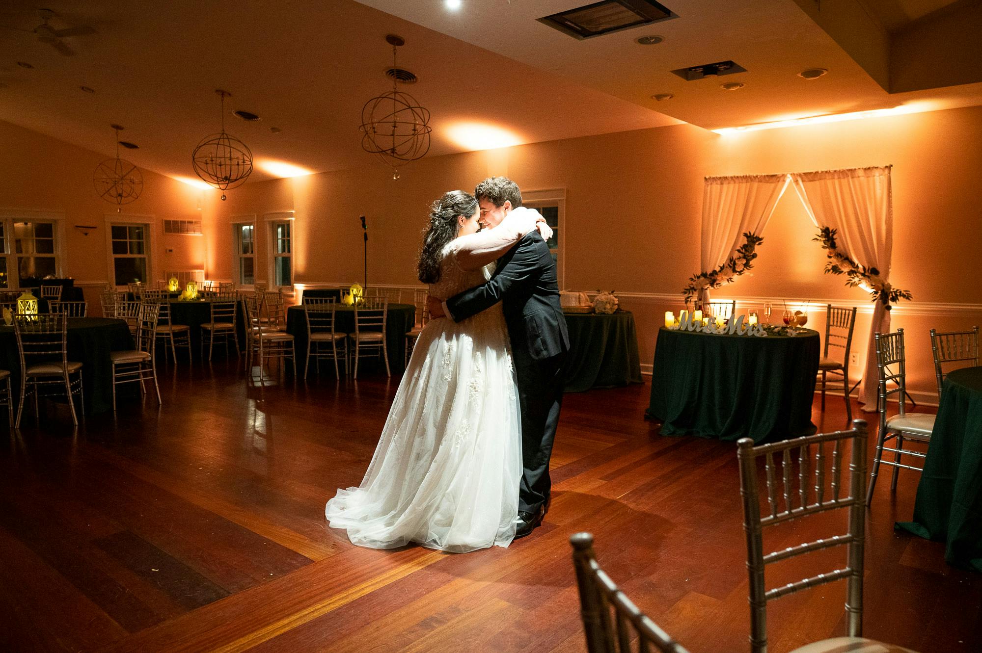 Milton Ridge | Clarksburg Venue | PartySlate