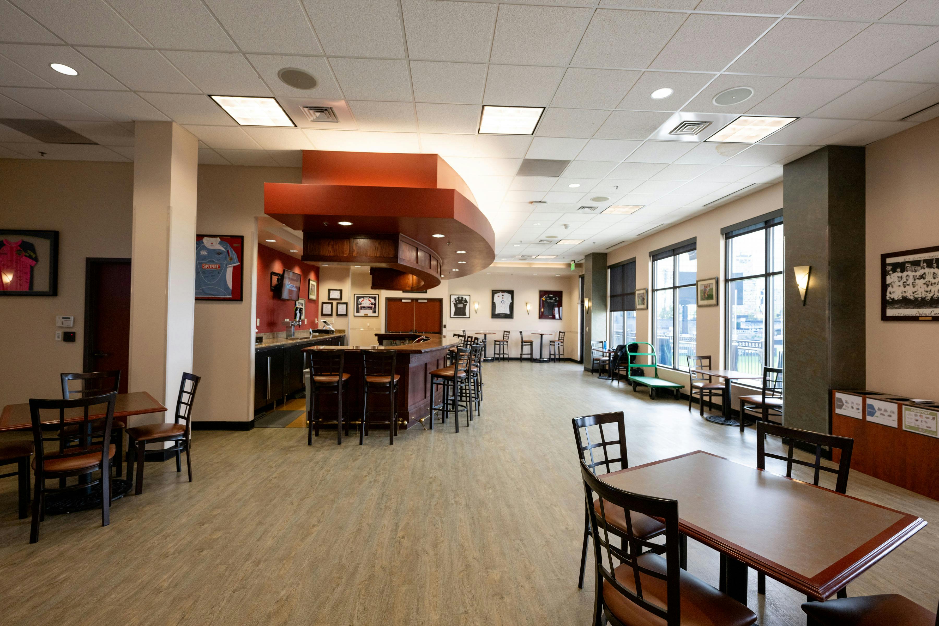 photo-ae786ffc-ad28-4b02-af21-7d6df2c72b22.jpeg?ixlib=rails-2.1.4&w ...