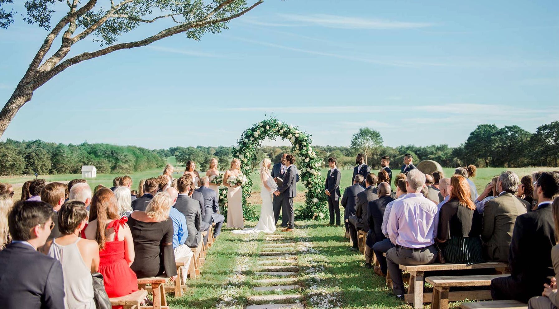 photo-7ce9fedf-a18c-4733-8d24-4f9e3186903f.jpeg?ixlib=rails-2.1.4&w ...