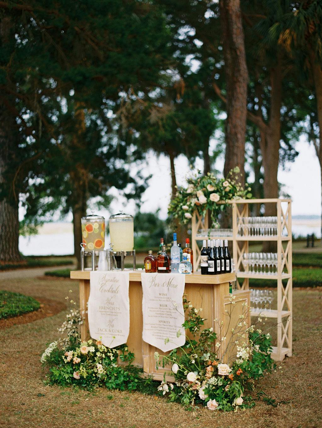 Wedding Bars & Lounges Ideas | PartySlate